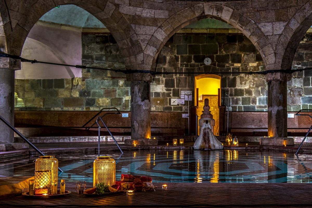 From Turkish Domes to Rooftop Bliss: Why Rudas Bath Is a Must - Hungary ...